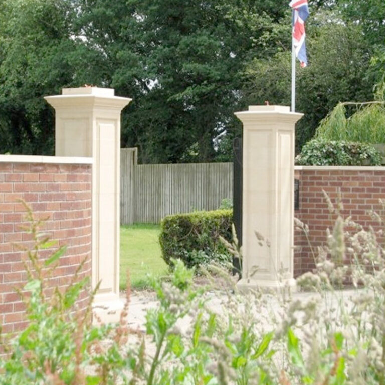 GPD Doric Gate Pillar with FN7 Acanthus Ball and Base | Acanthus Cast Stone