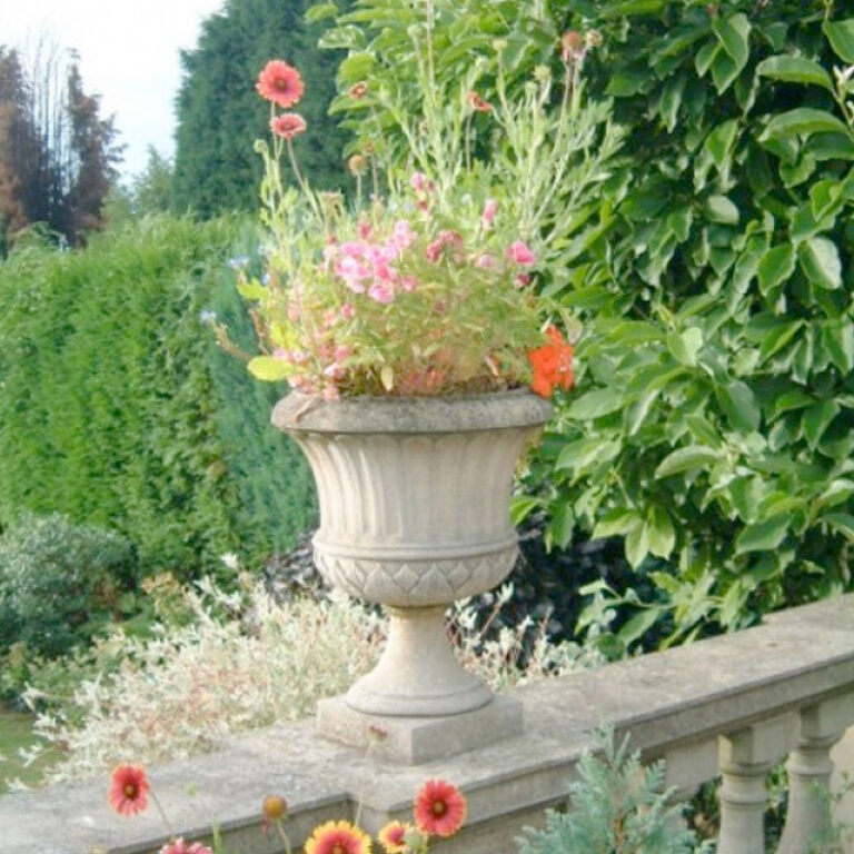 The Ultimate Guide to Cast Stone | Acanthus Cast Stone