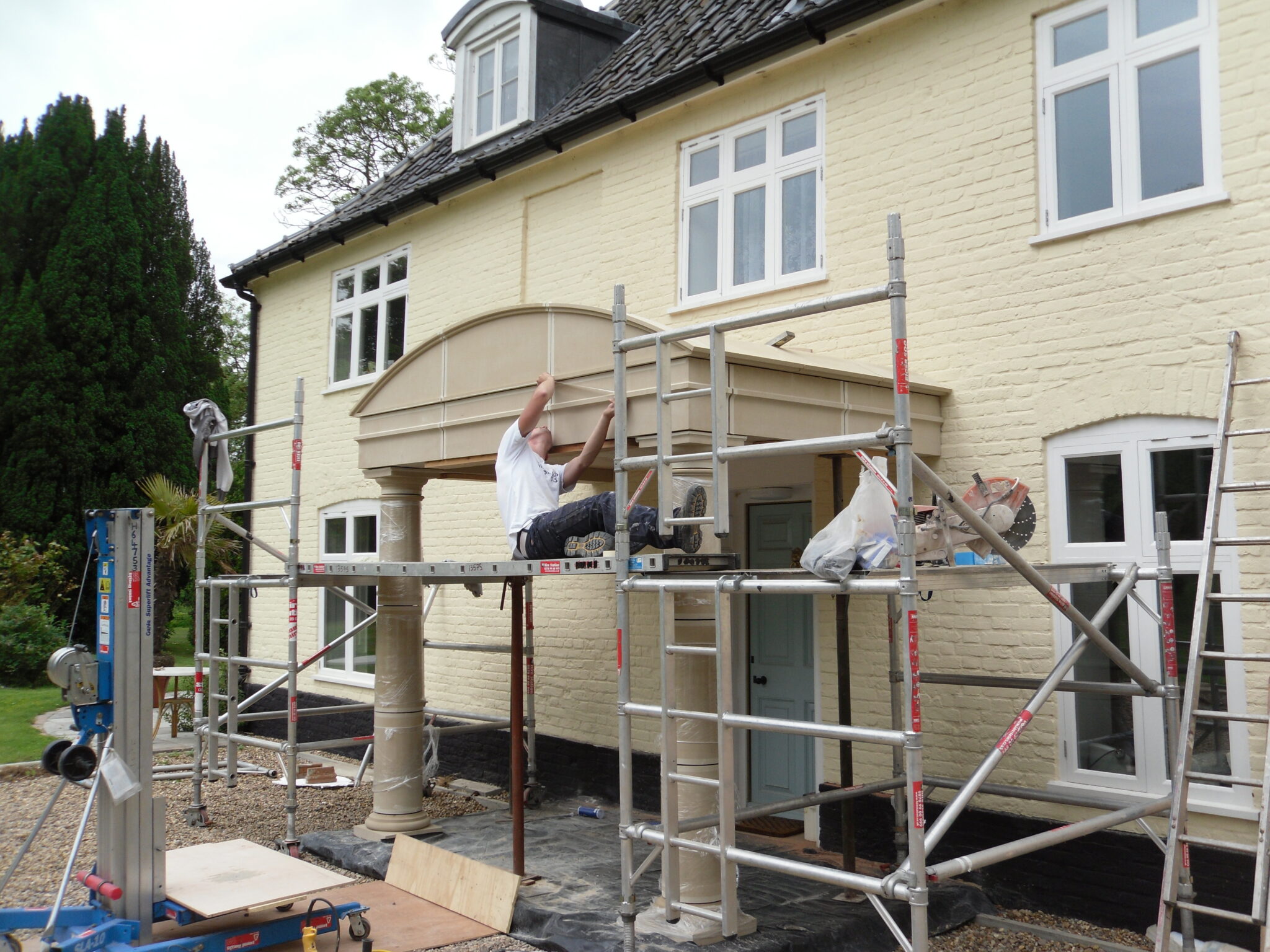 Cast Stone Installation Guide | Acanthus Cast Stone