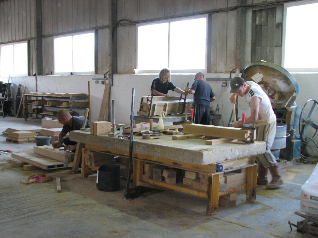 The Ultimate Guide to Cast Stone | Acanthus Cast Stone